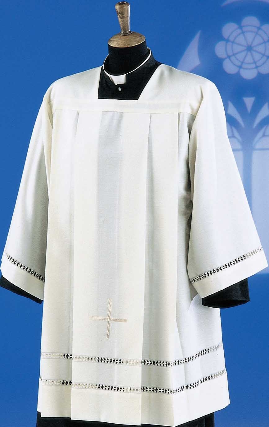 Surplice-solivari-clergy-catholic – FUCHS Church Supply